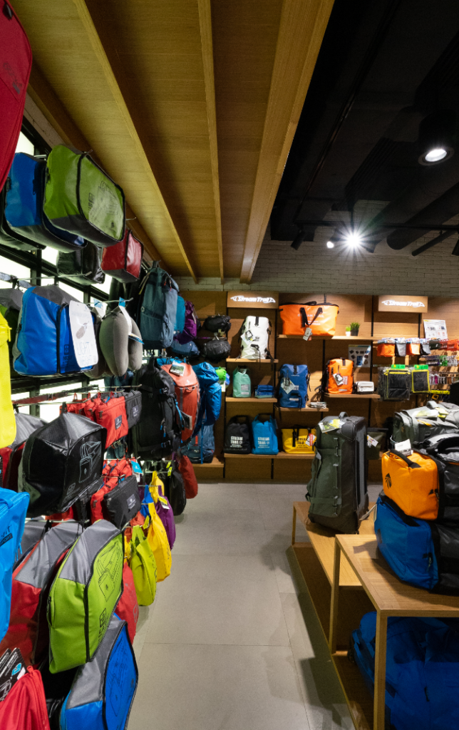 Smart Travel - Whitesp-ce