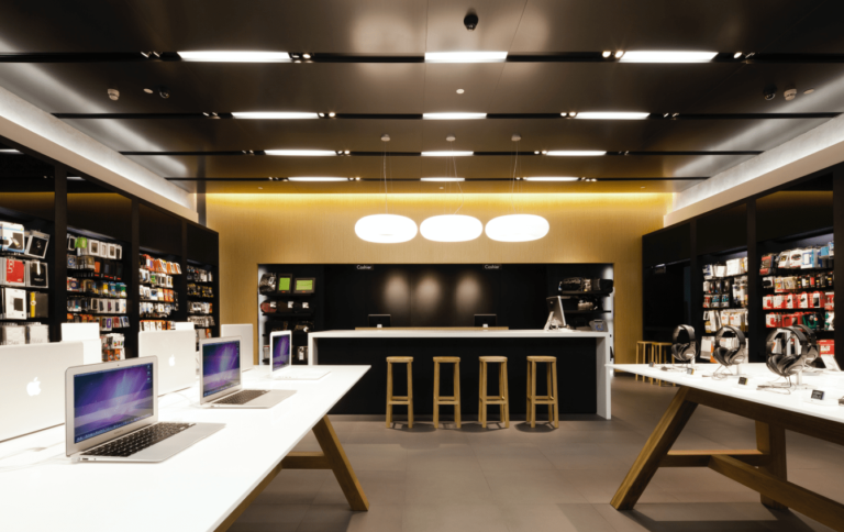 iStudio - Whitesp-ce