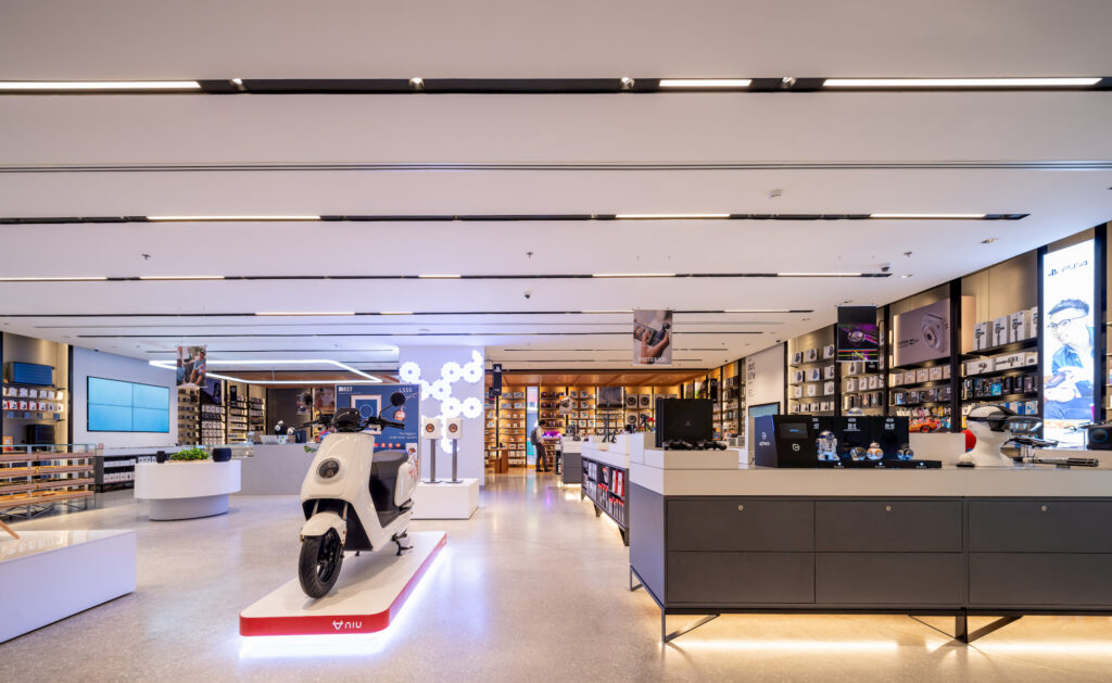 DotLife - Whitesp-ce